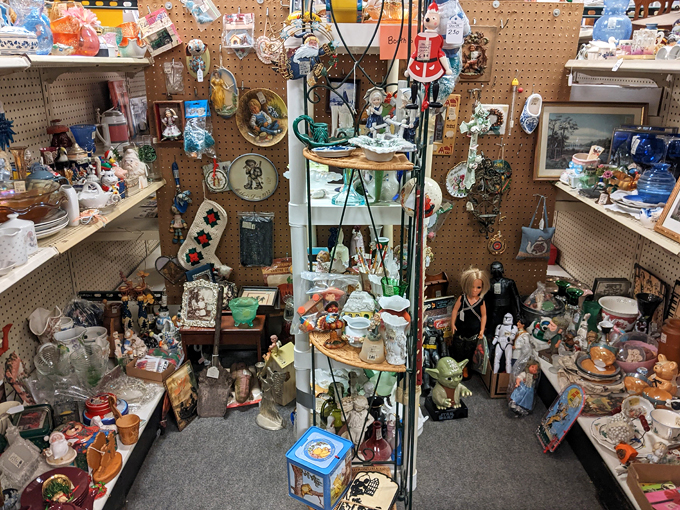 sugar creek antiques mall 8
