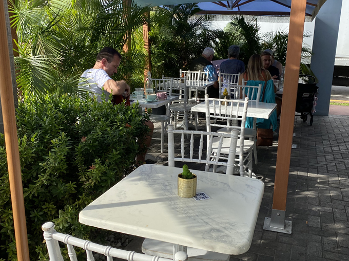 sunny side cafe & eatery 6