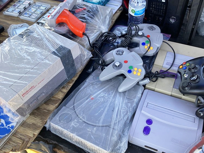 swap o rama flea market 7