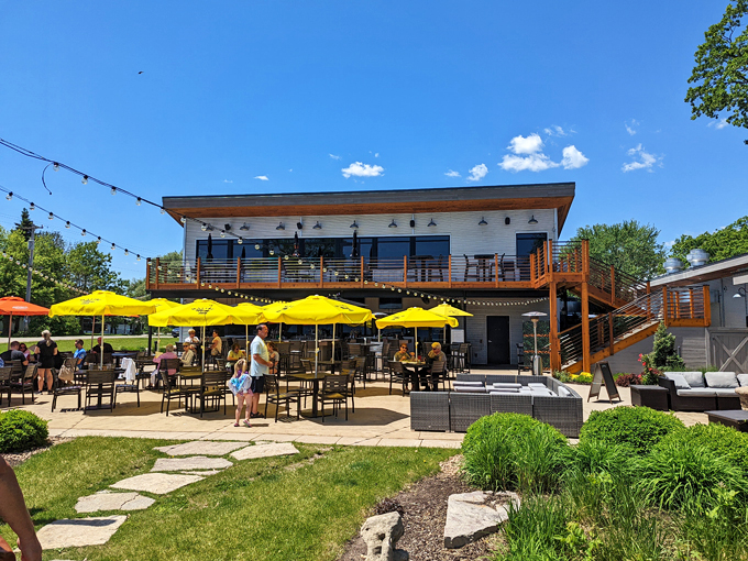 tj's harbor restaurant 9