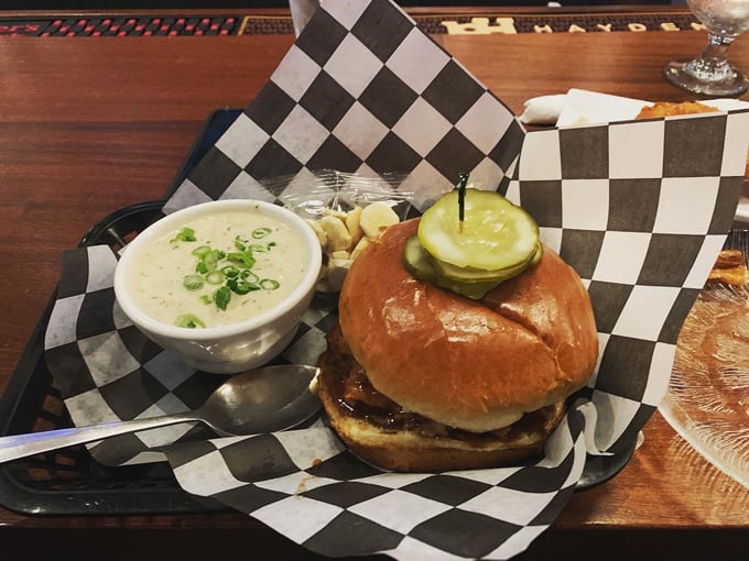 tavern on broadway 4