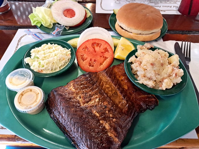 ted peters famous smoked fish 4