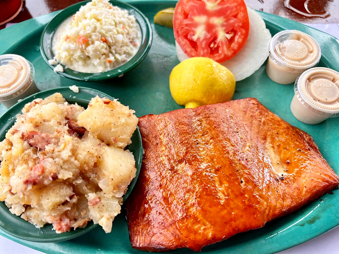 ted peters famous smoked fish 5