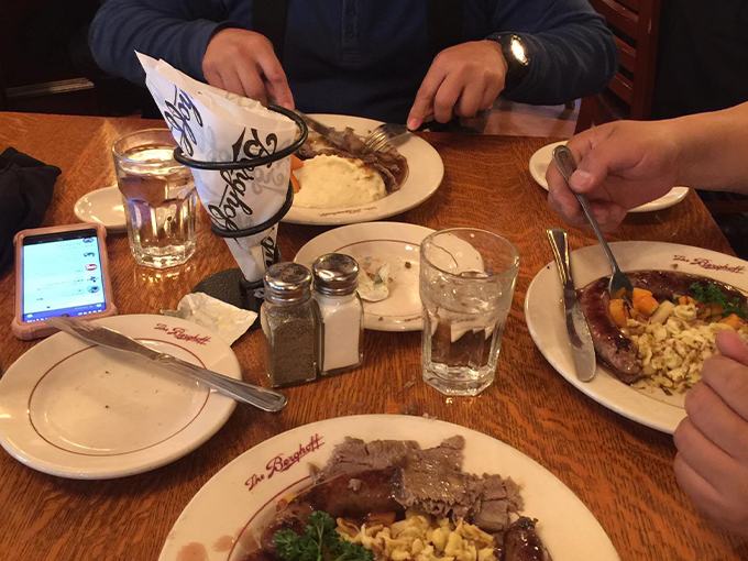 the berghoff restaurant 8