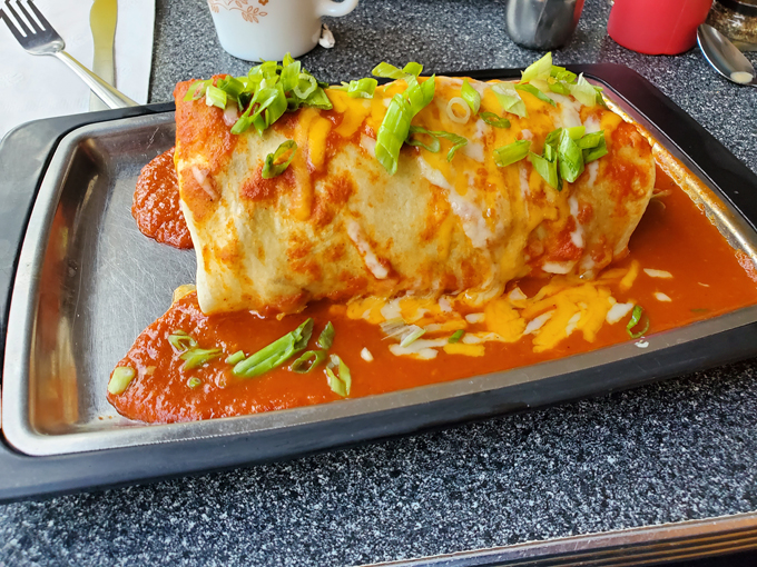 the blue hen caf&eacute; 7