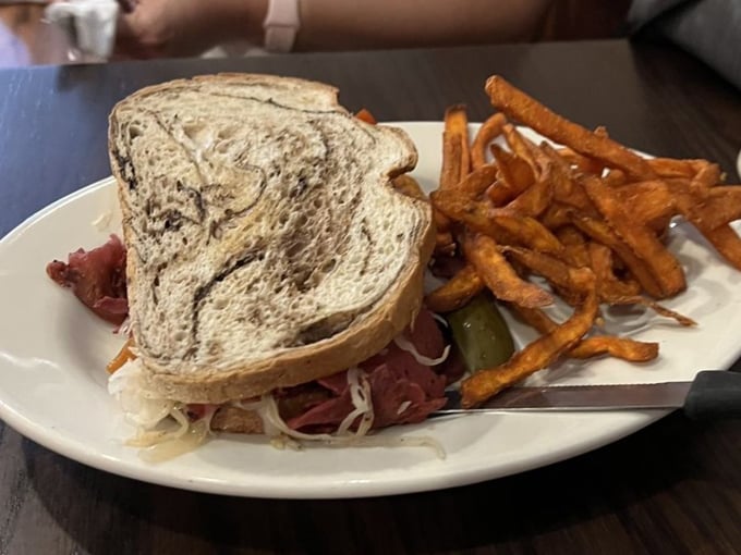 the chicago diner, logan square 5