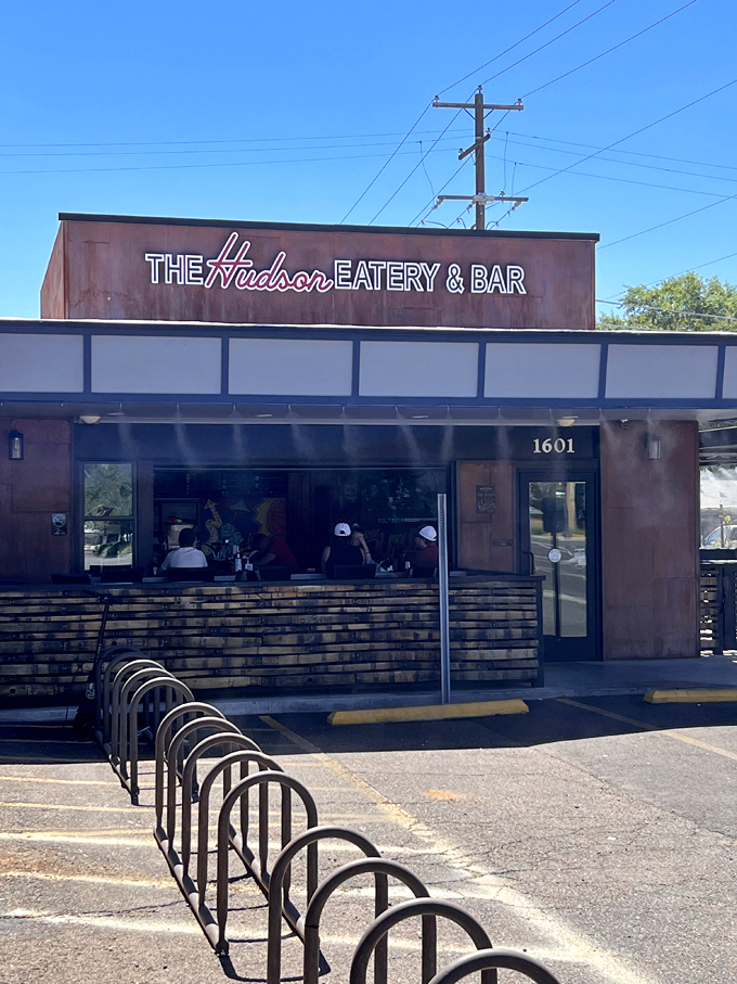 the hudson eatery & bar 1