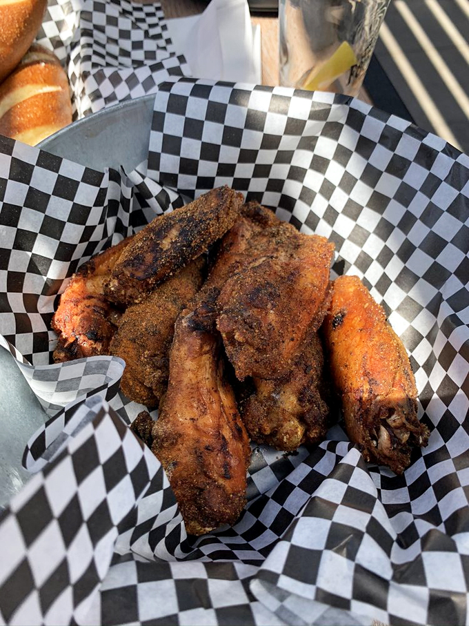 the hudson eatery & bar 4