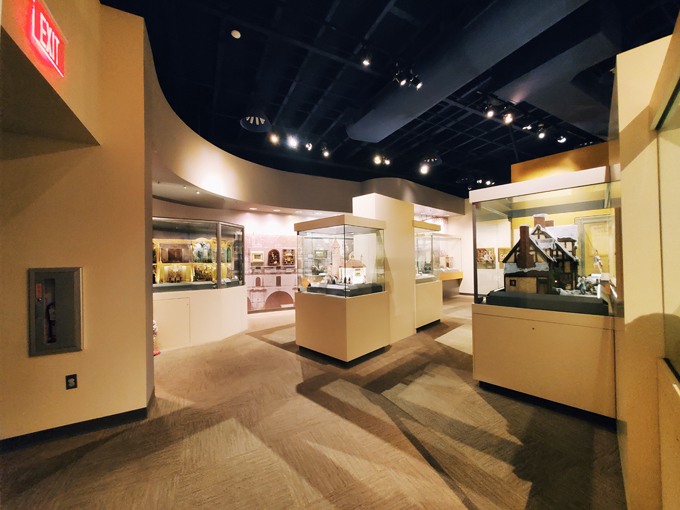 the mini time machine museum of miniatures 2