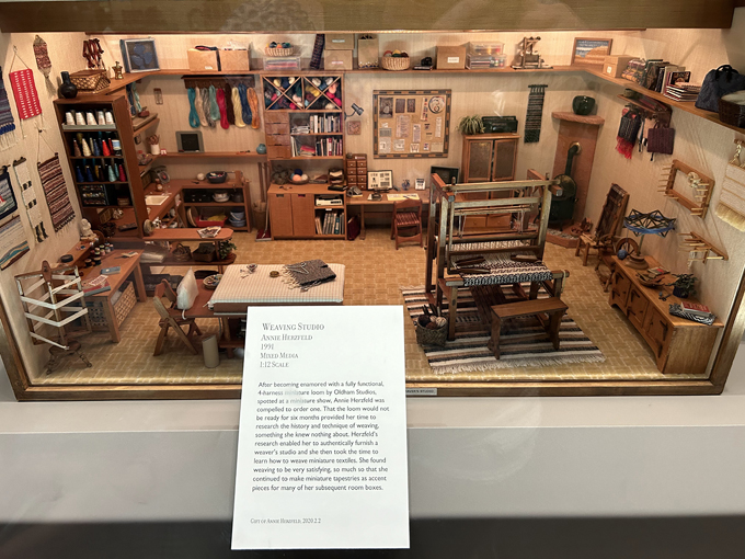 the mini time machine museum of miniatures 4