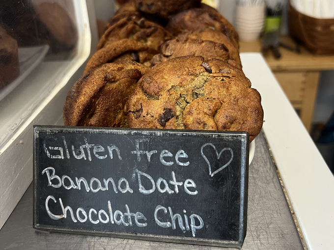 the oasis cafe & bakery 4