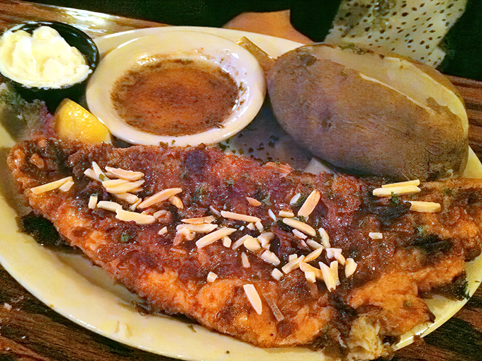 the white horse restaurant & bar 9