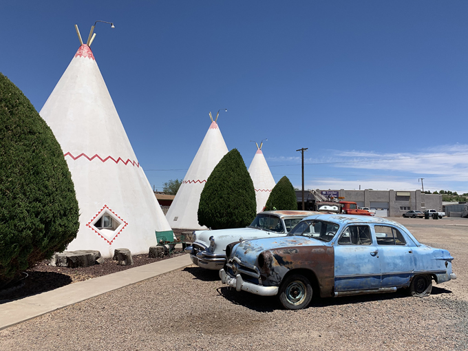 the wigwam motel in holbrook, arizona 7