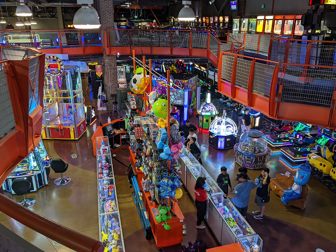 tilt studio arizona mills 4