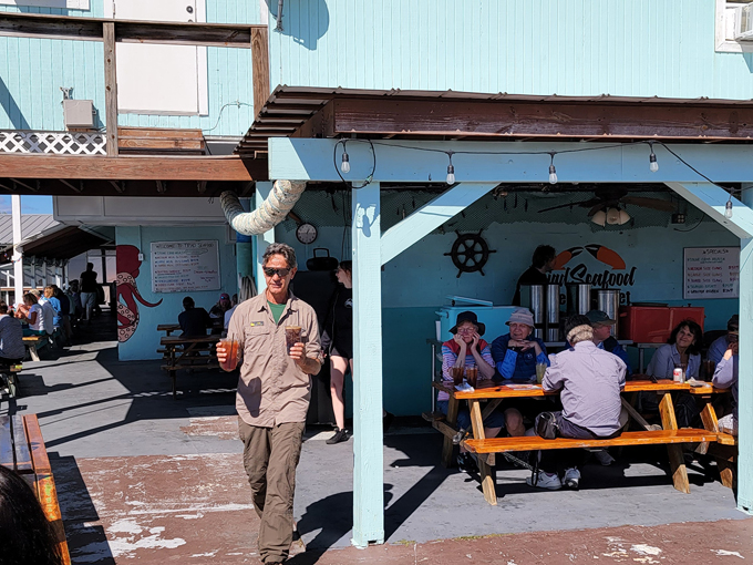 triad seafood cafe 7