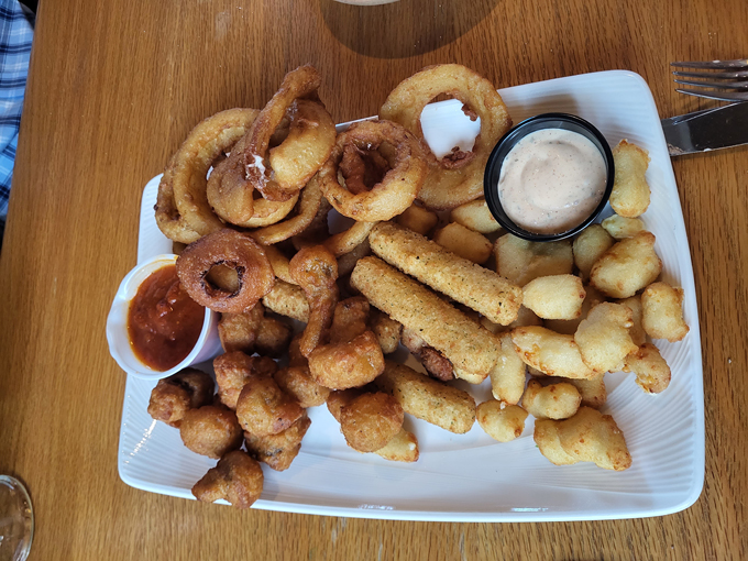 two lakes supper club 5