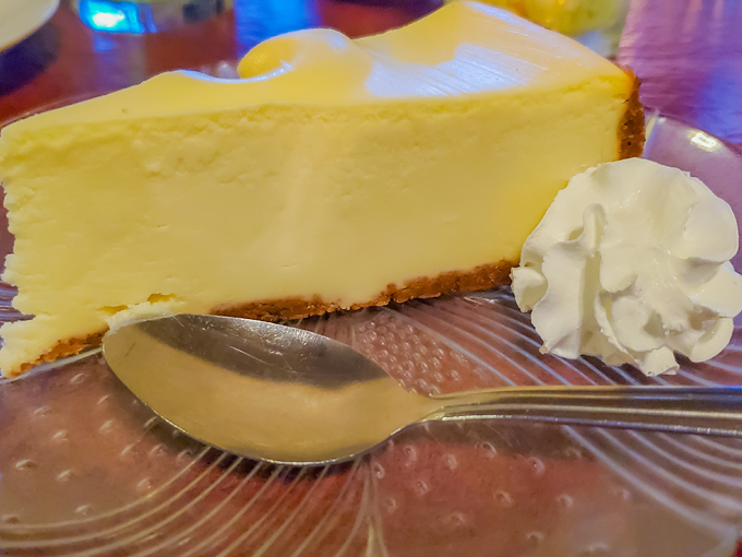 two lakes supper club 8