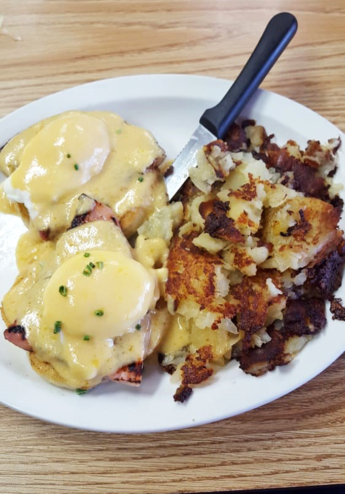 uncle tom's pancake house 4