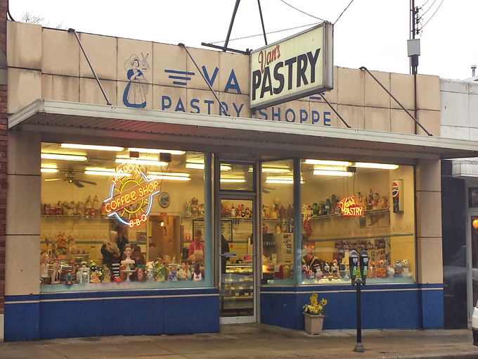 van's pastry shoppe 1