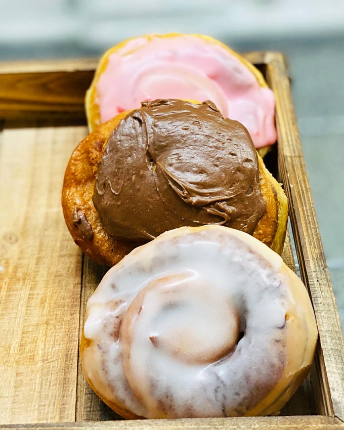 van's pastry shoppe 10