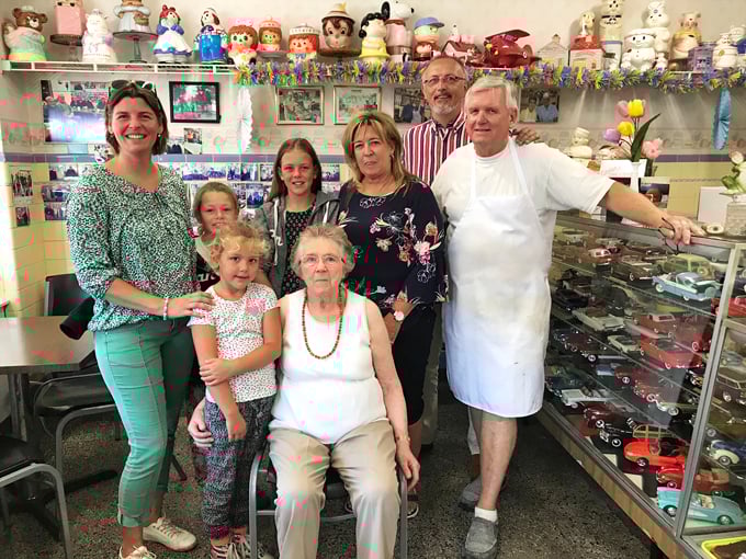 van's pastry shoppe 8