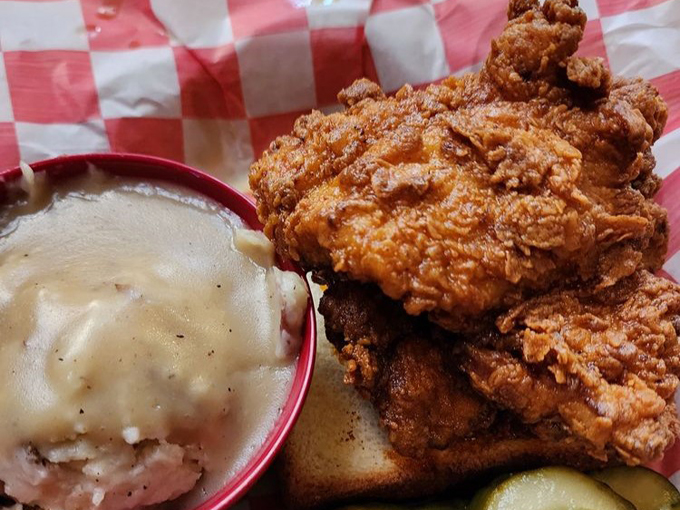 watson's shack & rail 3