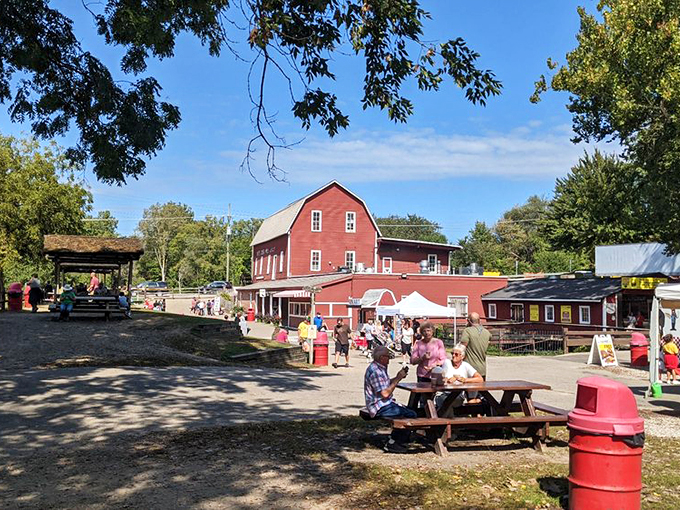 yates cider mill 1