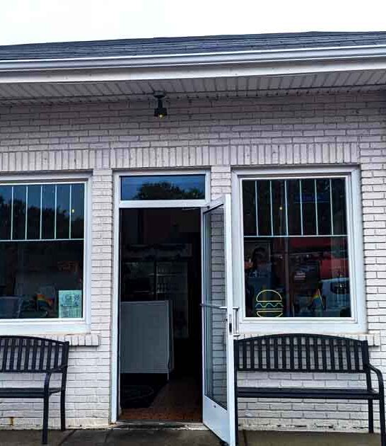 best chicken sandwich michigan ftr