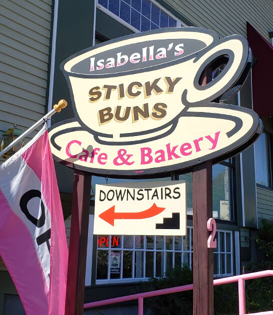 best cinnamon rolls maine ftr