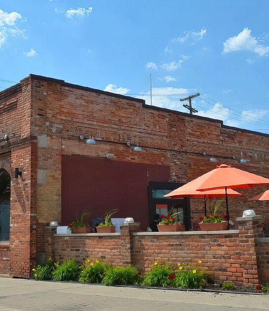 charming community pub michigan ftr