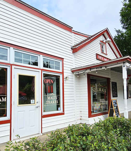 charming dessert shop minnesota ftr