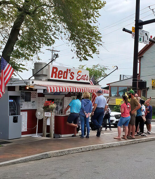 crab rolls maine shack ftr