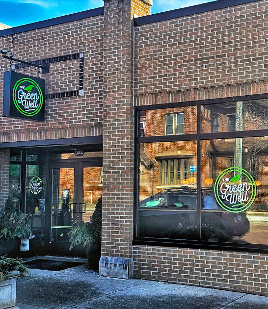 delicious chicken waffles michigan ftr