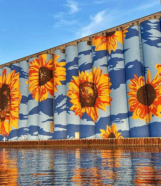 enormous outdoor mural ohio ftr