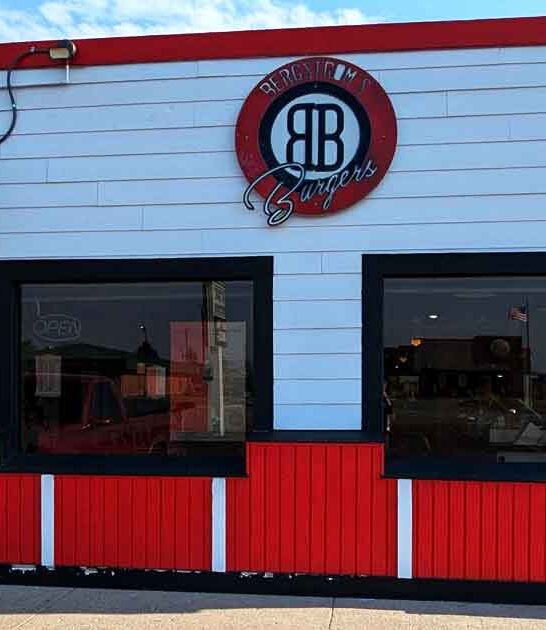 half pound burger michigan ftr