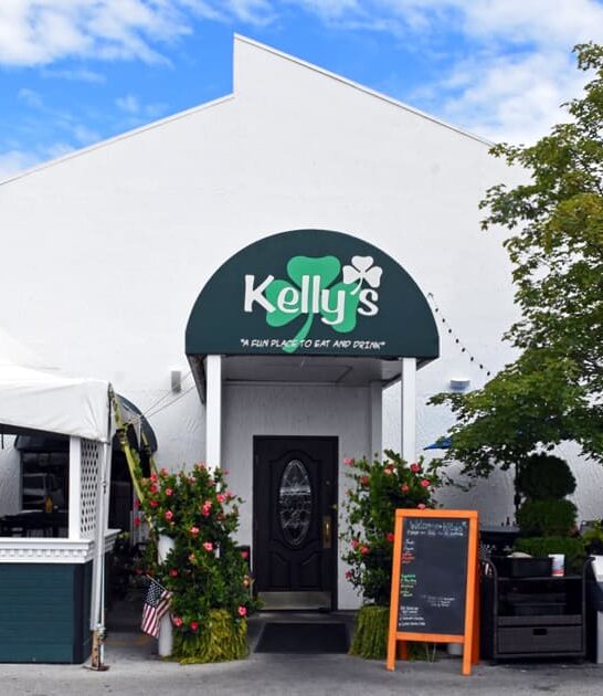 illinois restaurant cinnamon rolls ftr