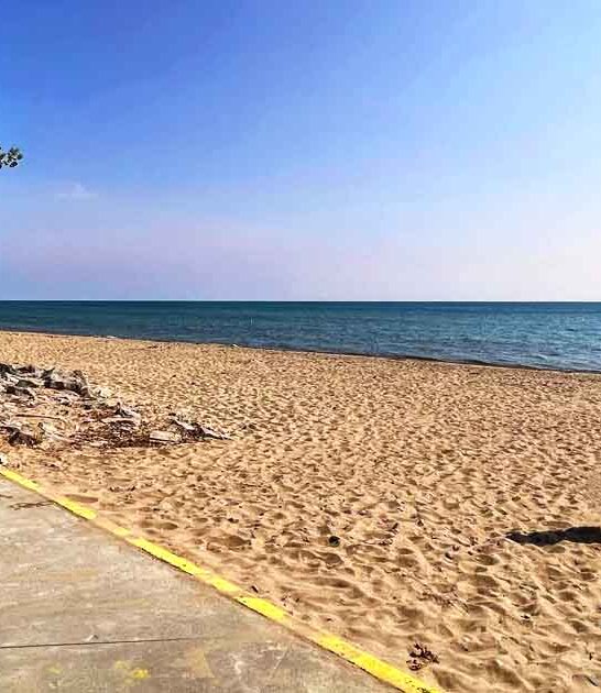 michigan picturesque lake beach ftr