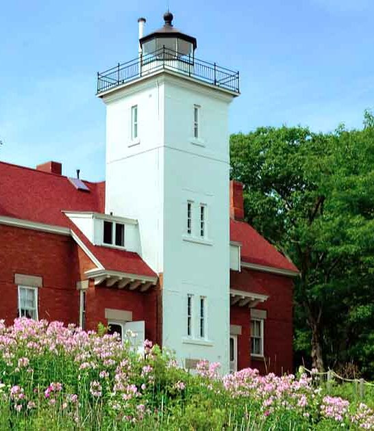 most gorgeous lighthouse michigan ftr