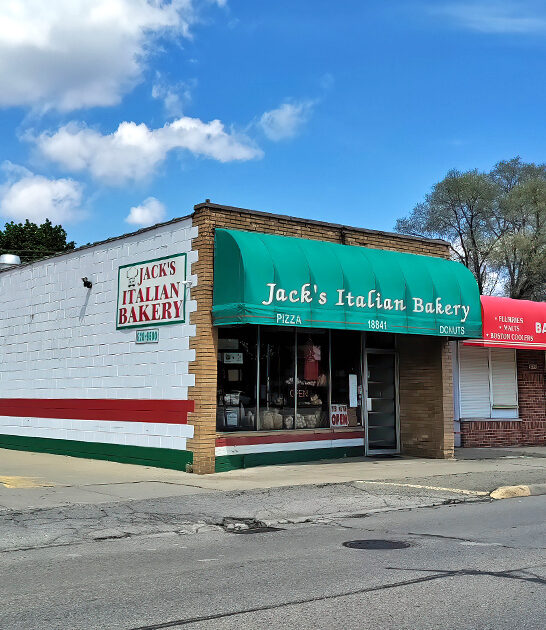 pepperoni rolls michigan bakery ftr