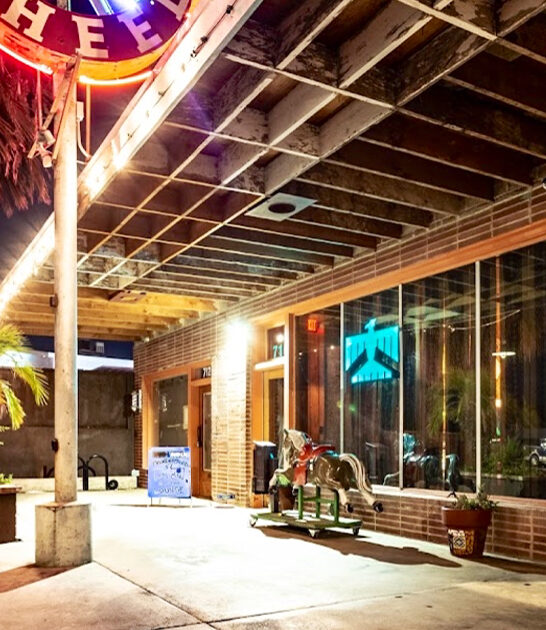 retro arcade bar arizona ftr