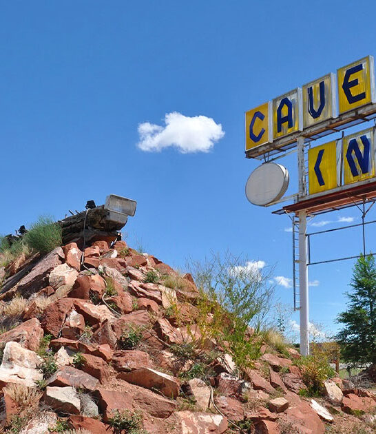strange motel room arizona ftr