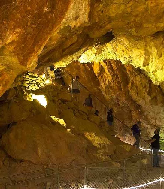 stunning underground cave arizona ftr