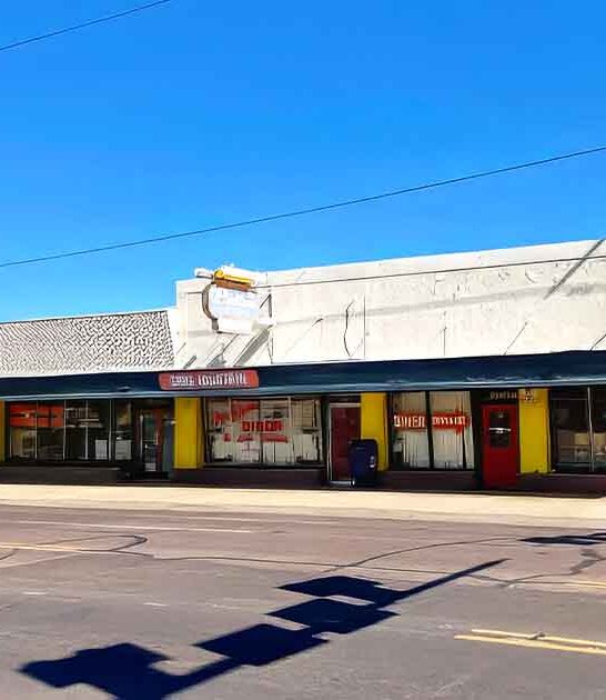 tiny antique store arizona ftr
