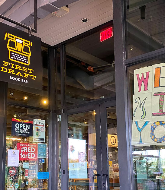 unique bookstore bar arizona ftr