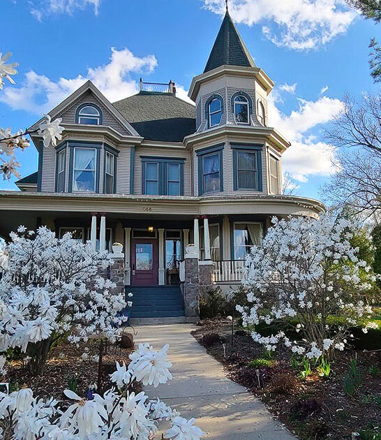 victorian illinois bed breakfast ftr