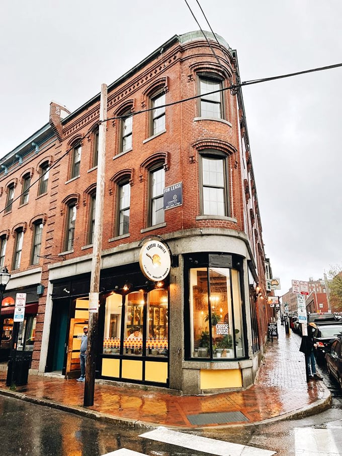 Welcome to cheese paradise! This charming brick corner spot in Portland is where grilled cheese dreams come true.