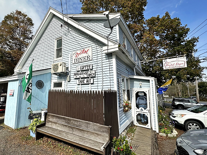 This cheerful white building on Bristol Road is about to become your new favorite breakfast destination, assuming you can keep it secret from the masses who haven't discovered it yet.