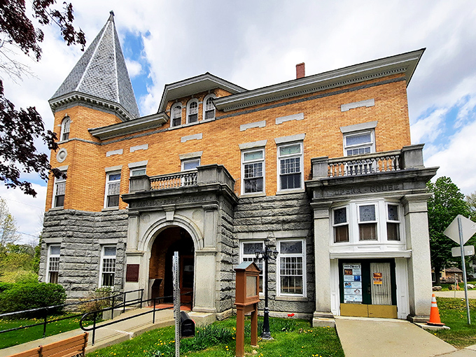 Exterior: Stately brick and granite Victorian splendor straddles two nations, its tower reaching skyward as if to unite countries under one architectural marvel.