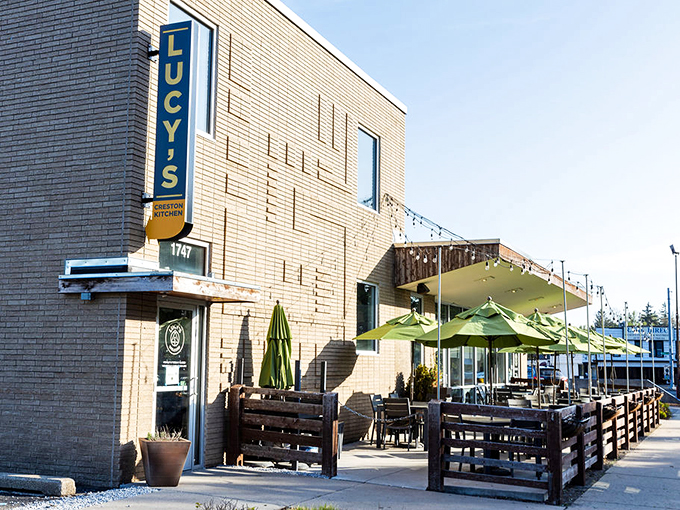 Unassuming brick facade, big flavor promises. This modest exterior hides a world of culinary delights waiting to be discovered.