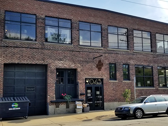 First impressions matter, and Riverview Antique Market nails it! This brick beauty beckons with the promise of treasures just waiting to be discovered inside.